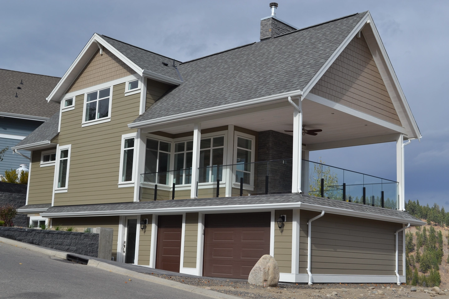La Casa - Custom Home by Enns Homes | Okanagan Lake, BC